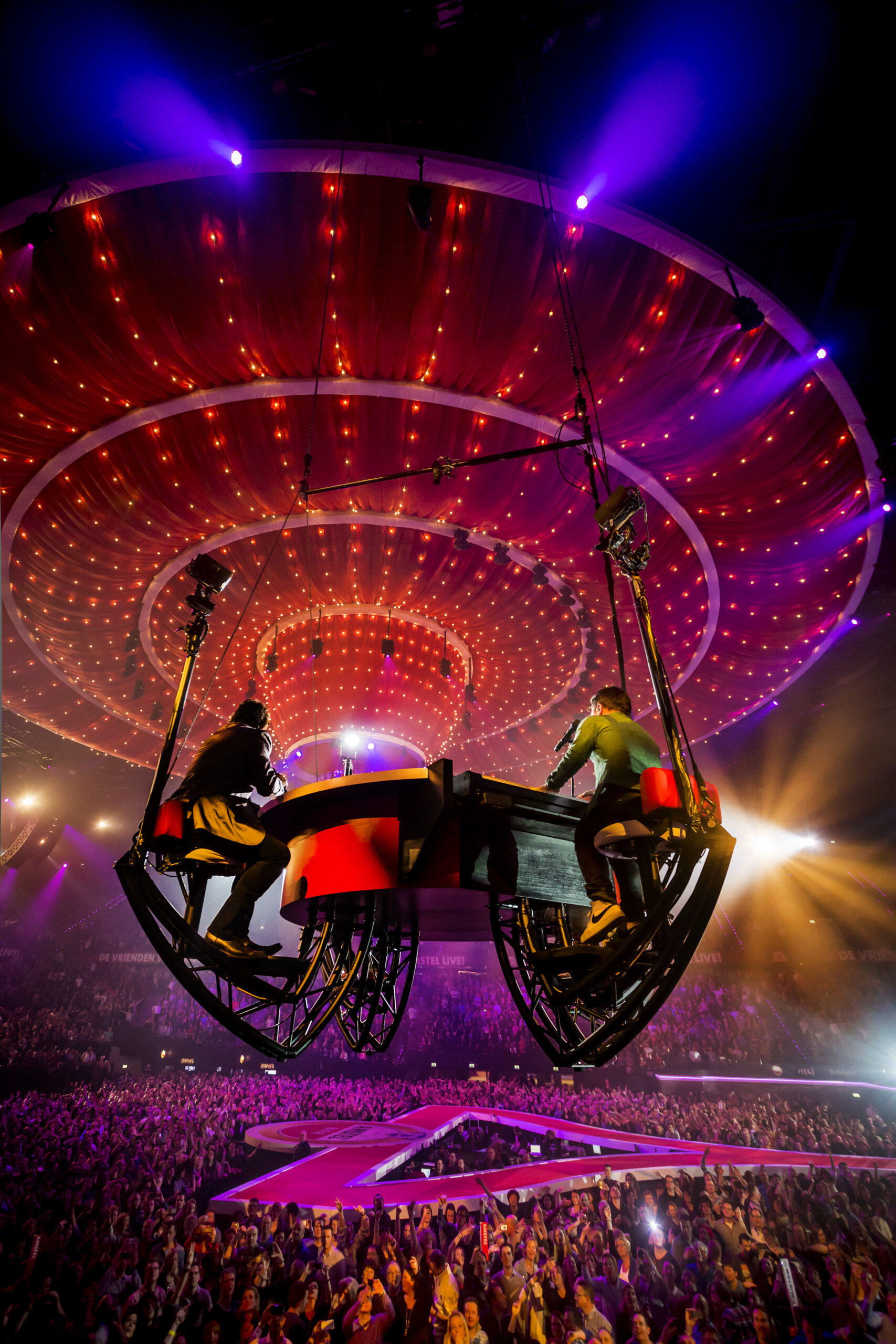 Flying Effects for Corporate Events & Conferences